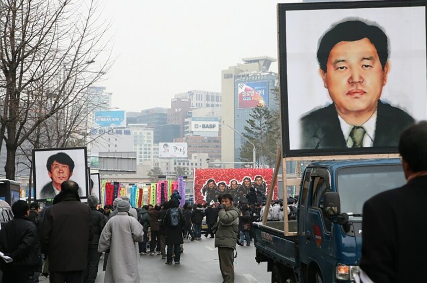 Dispatch Art as Socially Engaged Radical Art in South Korea – FIELD